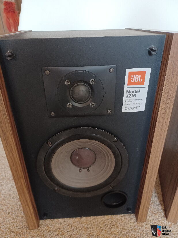 JBL J-216 Bookshelf Speakers Photo #5983442 - US Audio Mart