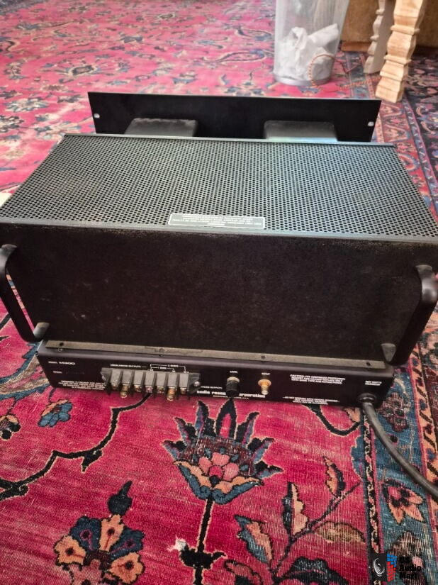 AUDIO RESEARCH M-300 Mono Blocks a pair Photo #5989372 - US Audio Mart