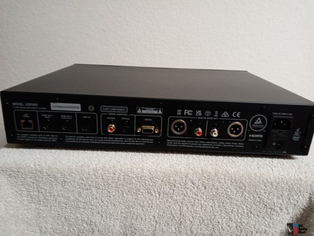 MAGNETAR UDP800 Universal Disc Player Photo #5990674 - US Audio Mart