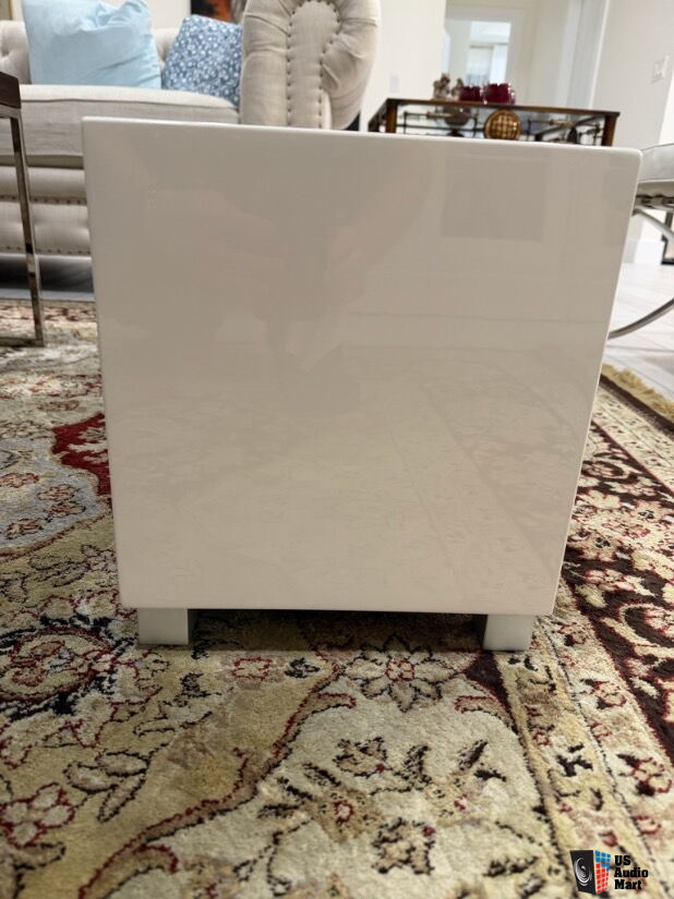 REL T5 Subwoofer Photo #5994379 - US Audio Mart
