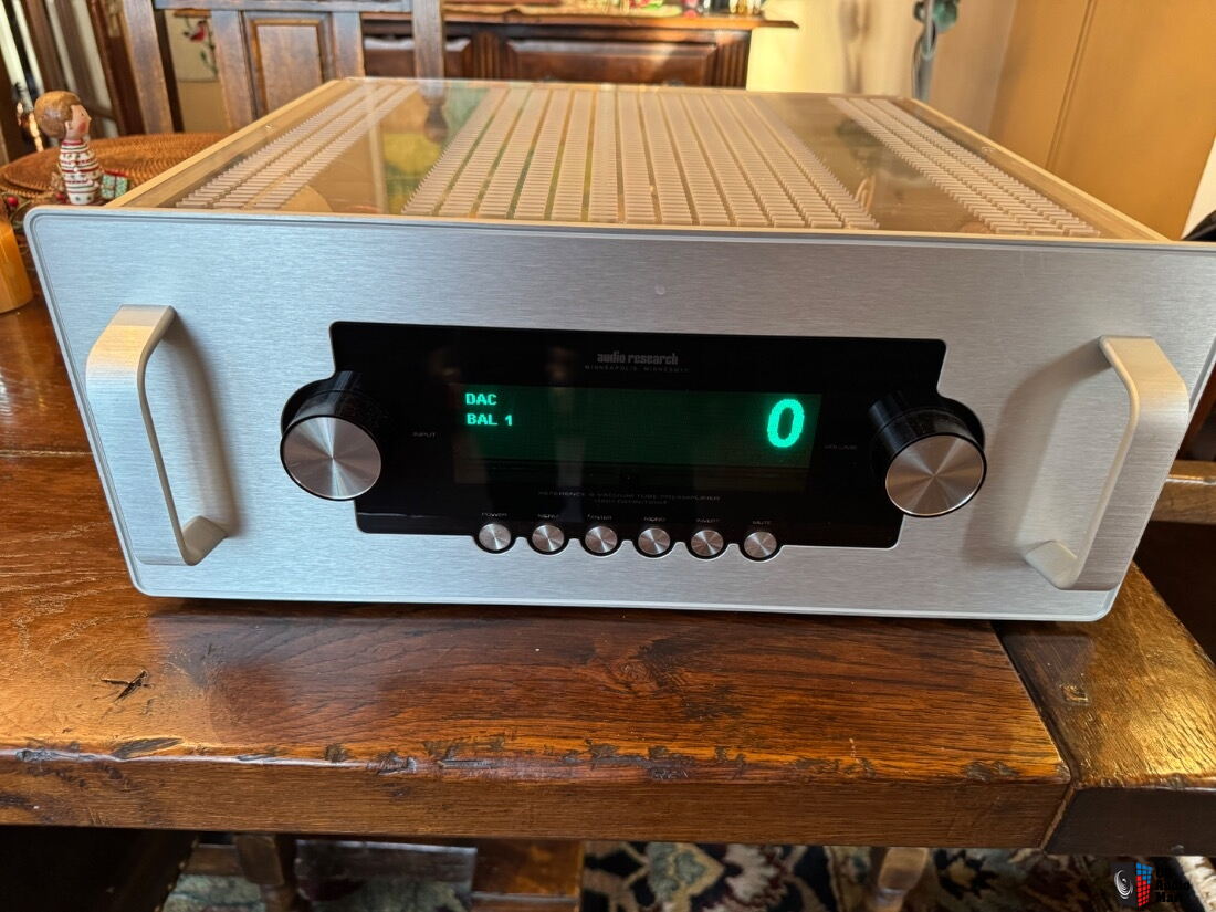 Audio Research Reference 6 SE preamplifier Photo #5996663 - US Audio Mart