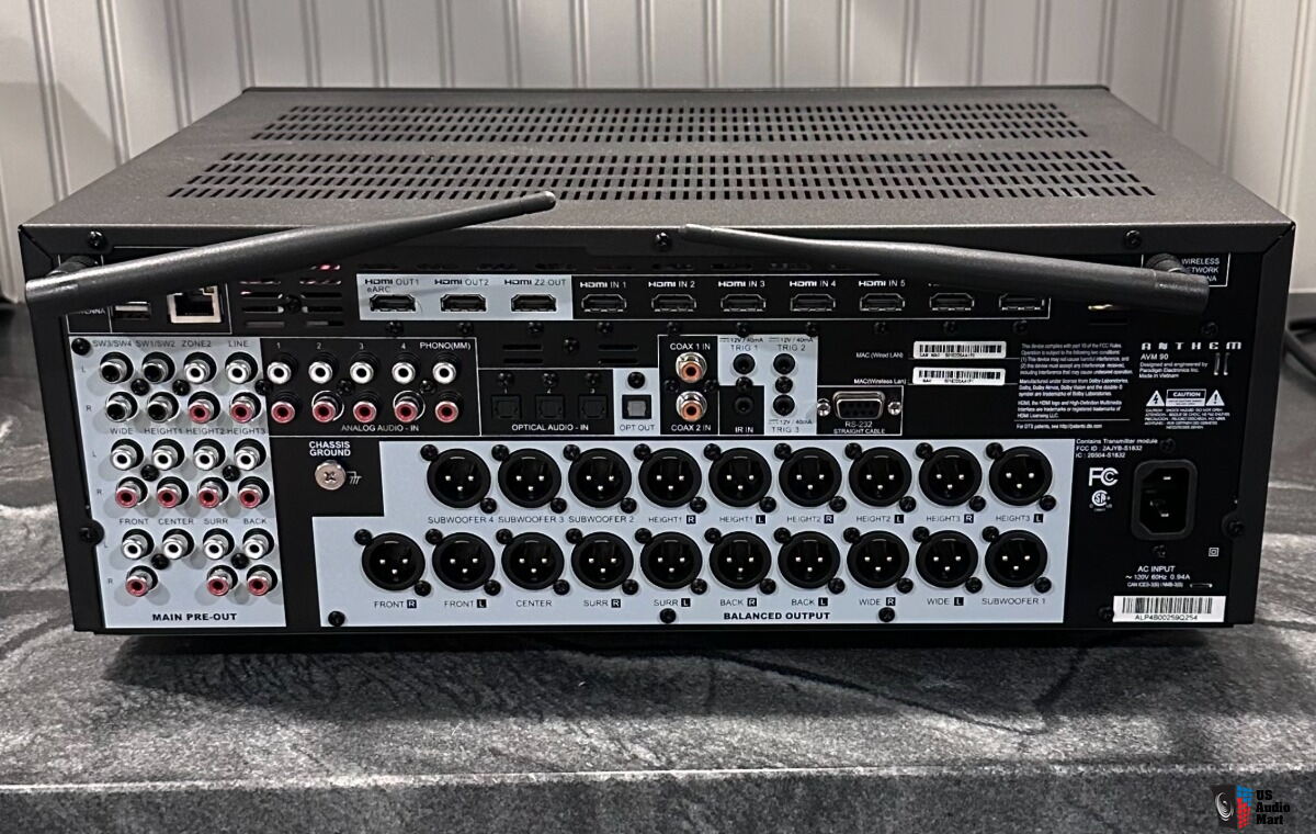 Anthem processor and 5 channel amp as new. AVM90 & MCA525 mint Photo ...