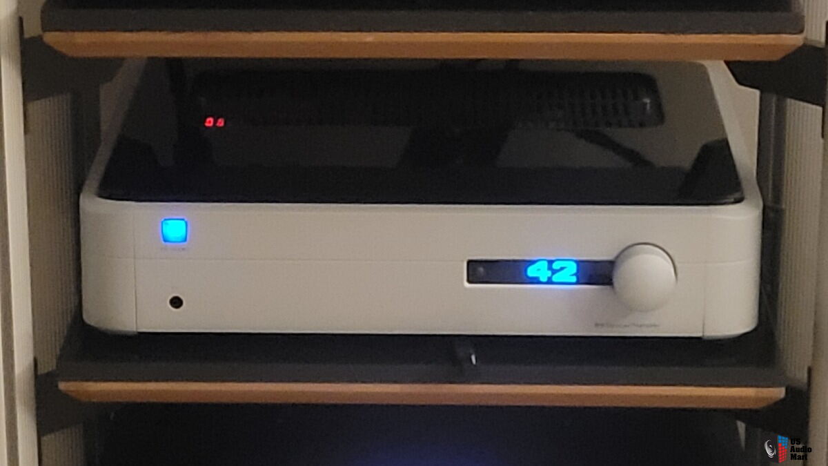 PS Audio BHK Signature Preamp w/Extra Tubes & Free Shipping Photo ...