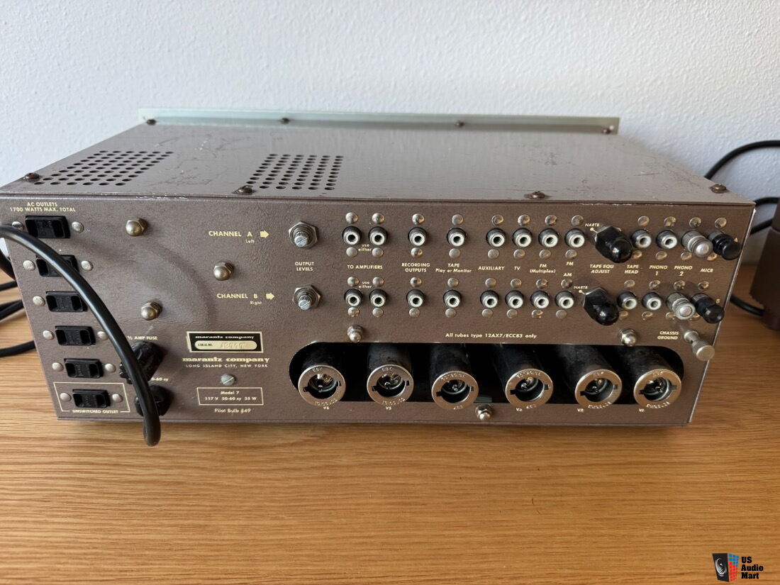 Marantz Model 7 preamp and matching Model 8 amp Photo #6004937 - US ...