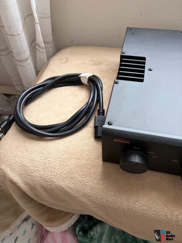 Adcom GFP 750 preamp designed by Nelson Pass when he was 50 Photo ...