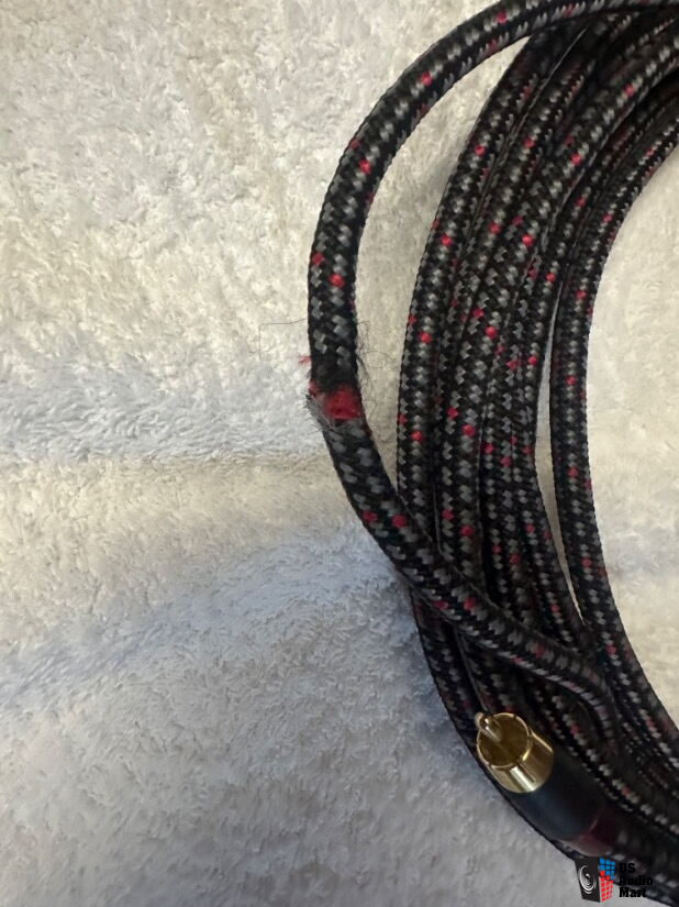 AudioQuest Carbon Subwoofer Cable - 20 ft - Dual Ground Noise ...