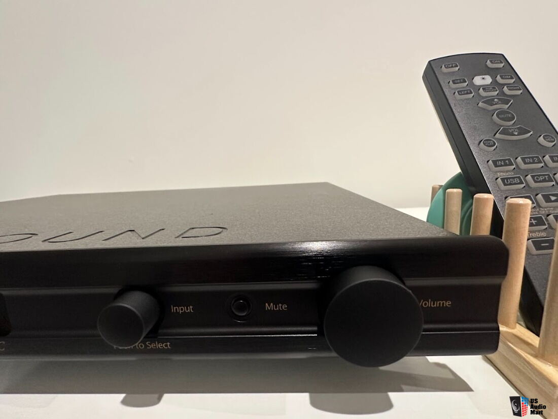 Parasound 200 Pre Stereo Preamplifier/DAC; MM & MC Phono - Barely used ...
