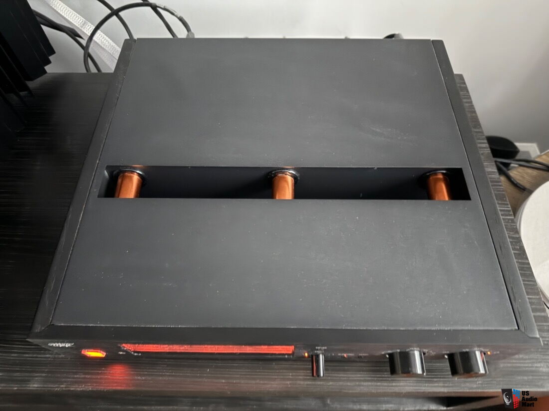 MoFi Electronics - Master Phono Preamplifier Like New Photo #6015052 ...