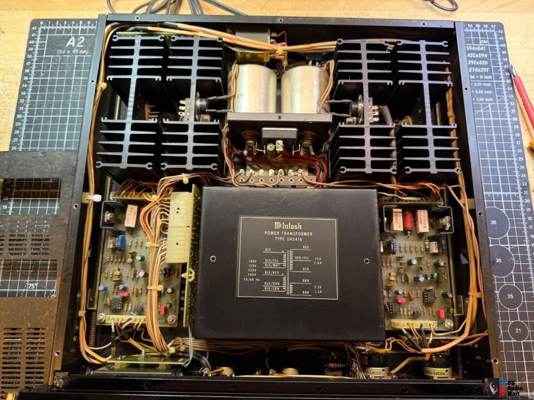 McIntosh MC502 Stereo Power Amplifier Photo #6018196 - US Audio Mart