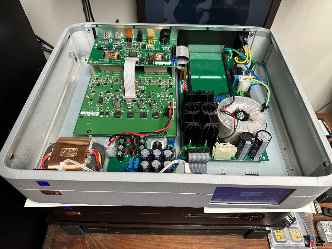 PS Audio Directstream DAC. Fully modified with VOCM update, APS Nickel ...