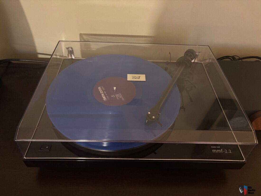 Music Hall MMF2.2 with Ortofon 2M Blue cartridge For Sale - US Audio Mart