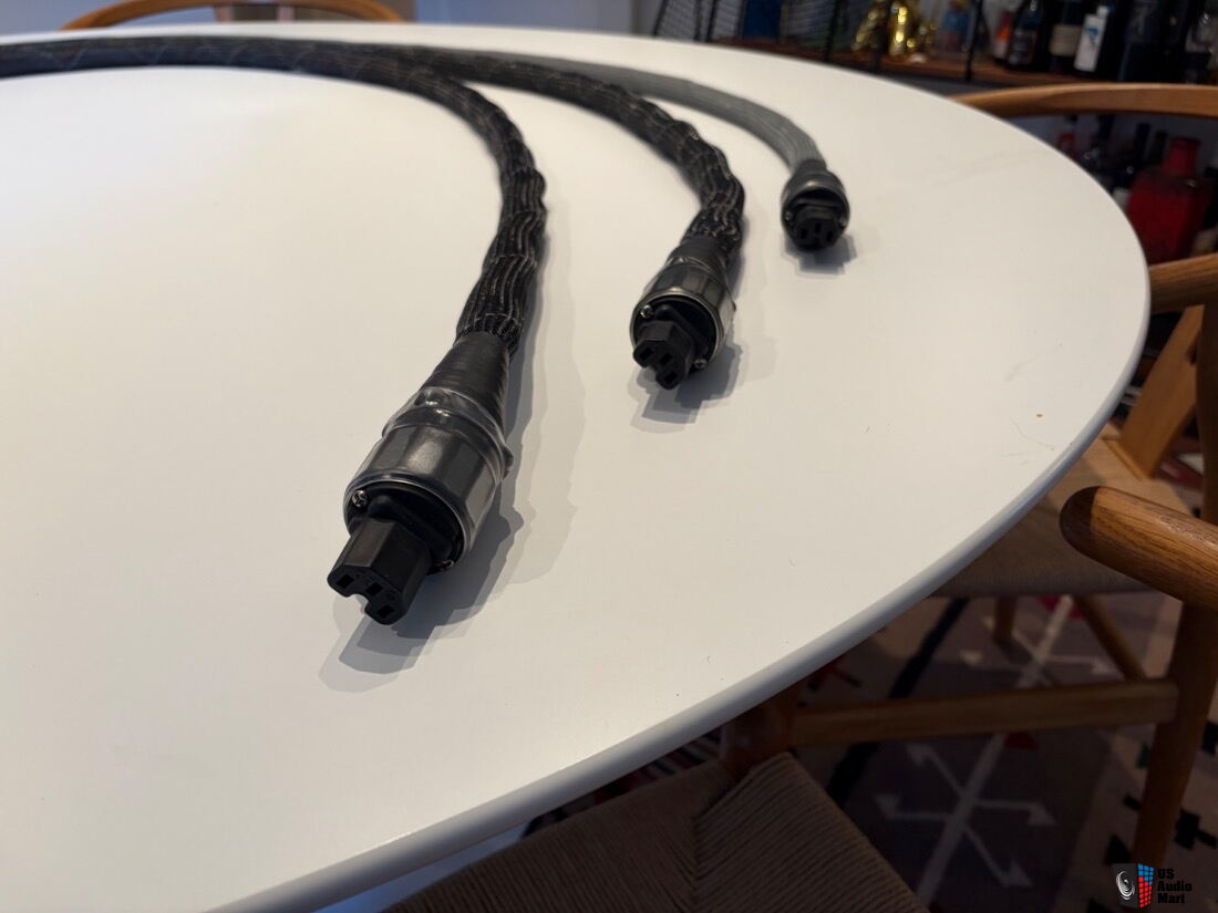 MasterBuilt Standard Power Cable 2m (3 available - priced at $1.6k, $1 ...
