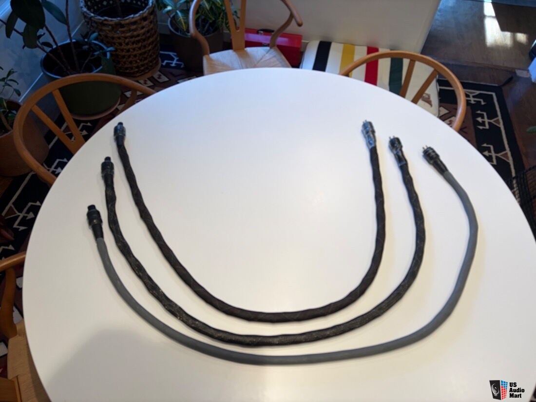 MasterBuilt Standard Power Cable 2m (3 available - priced at $1.6k, $1 ...