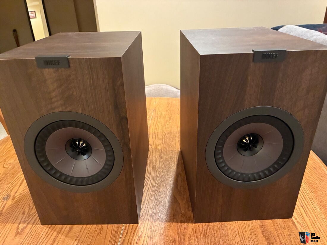 KEF Q350 Bookshelf Monitors VGC Photo #6026602 - US Audio Mart
