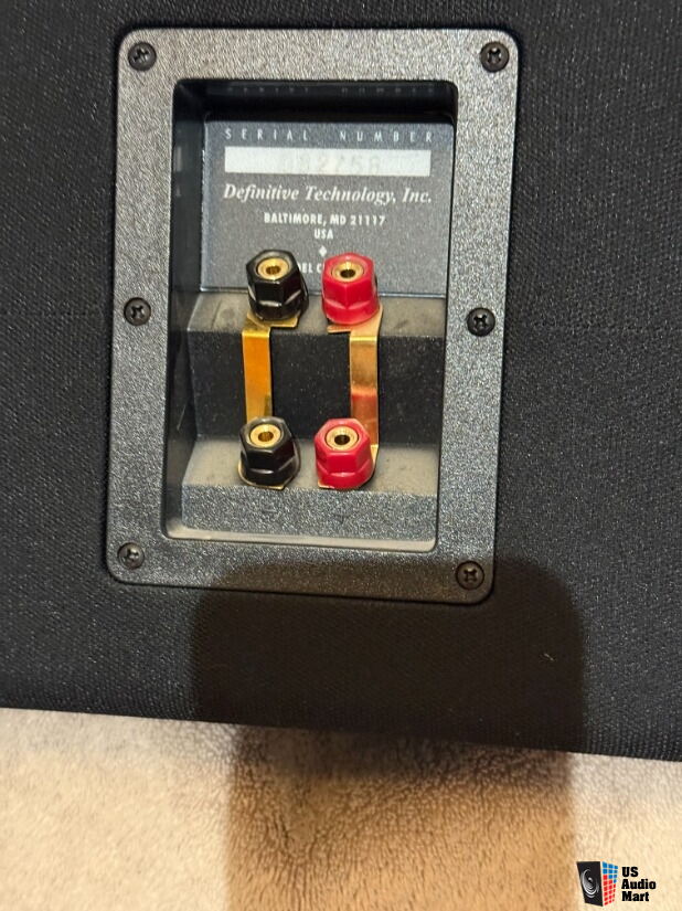 Definitive Technology BP-30 Tower Speakers plus (1) CLR -2000 Center ...