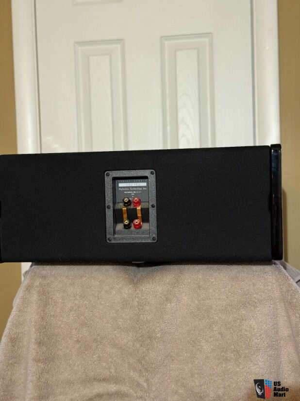 Definitive Technology BP-30 Tower Speakers plus (1) CLR -2000 Center ...