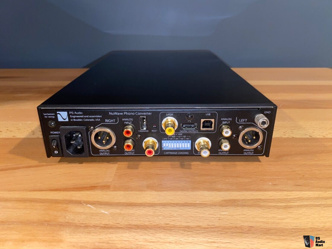 PS Audio NuWave Phone Preamp and A/D Converter Photo #6038754 - US ...