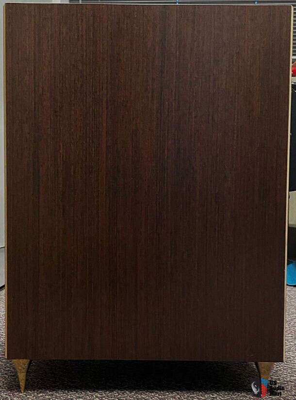 Omega Max Hemp subwoofer speakers pair Photo #6041185 - US Audio Mart