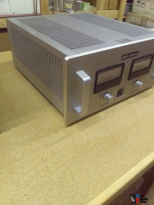 AUDIO RESEARCH Ref-75 SE-Either Black or Silver....4000.00 shipped ...
