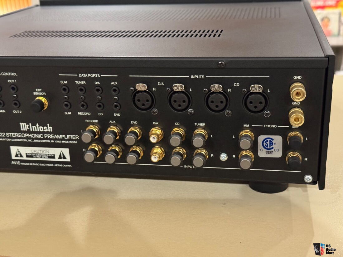 McIntosh C22 MkIV 2-Channel Stereo Vacuum Tube Preamplifier Photo ...