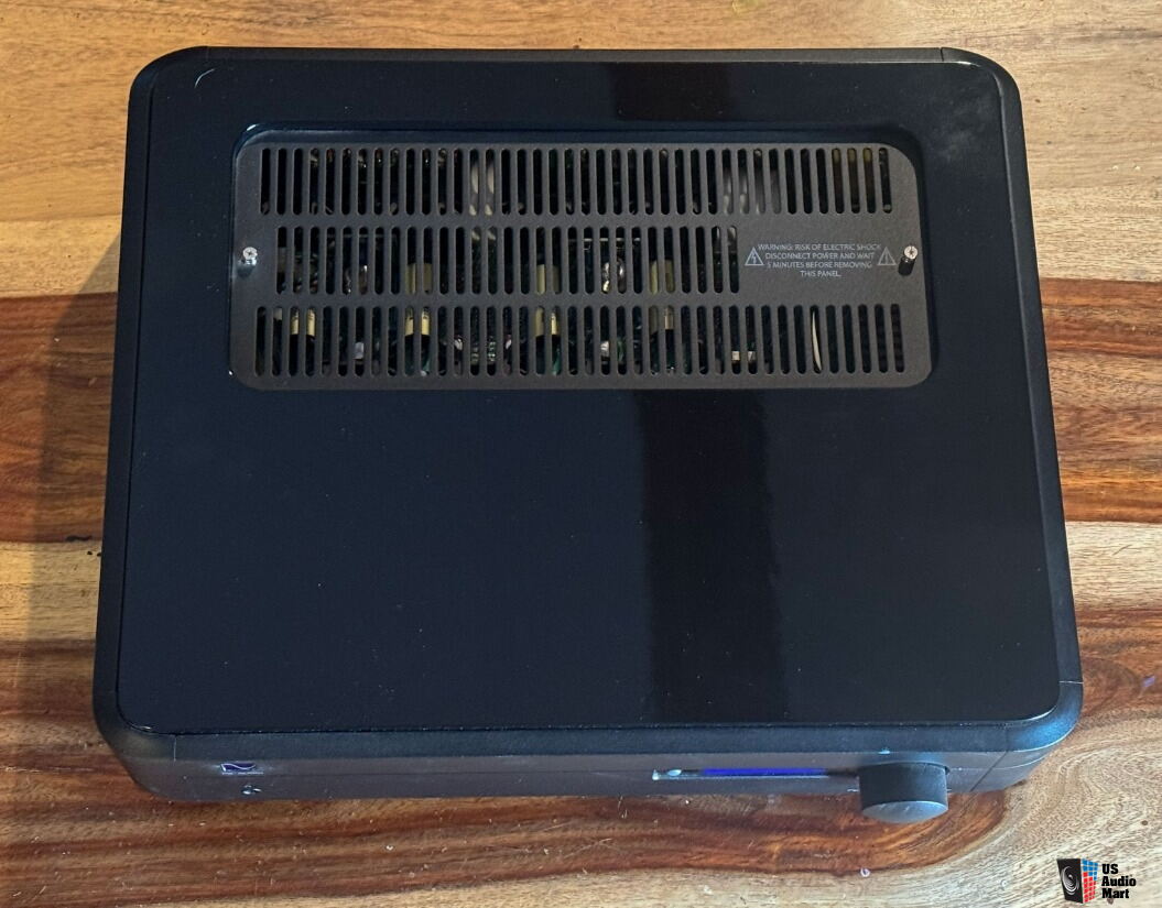 PS Audio BHK Preamp - upgraded tubes and power cable - FREE shipping ...