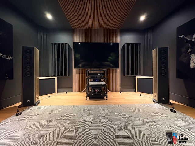Excellent Grandinote Mach 4 Loudspeakers in Gray Wood Finish--Customer ...