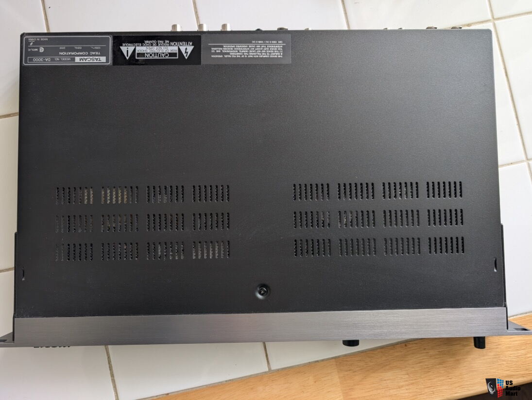 Tascam DA-3000 Master Recorder DSD Excellent Photo #6045670 - US Audio Mart