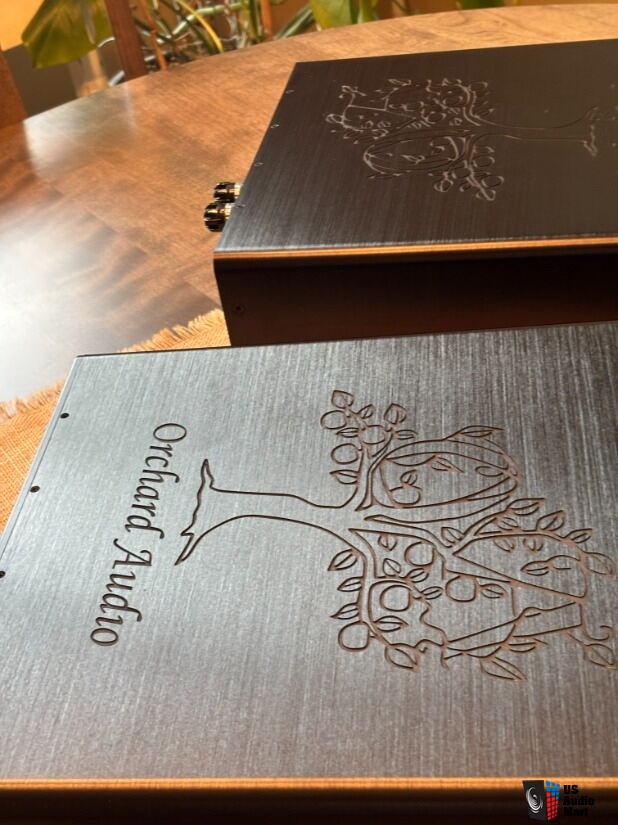 2) Orchard Audio Starkrimson Mono Ultra Premium Amplifiers Photo ...