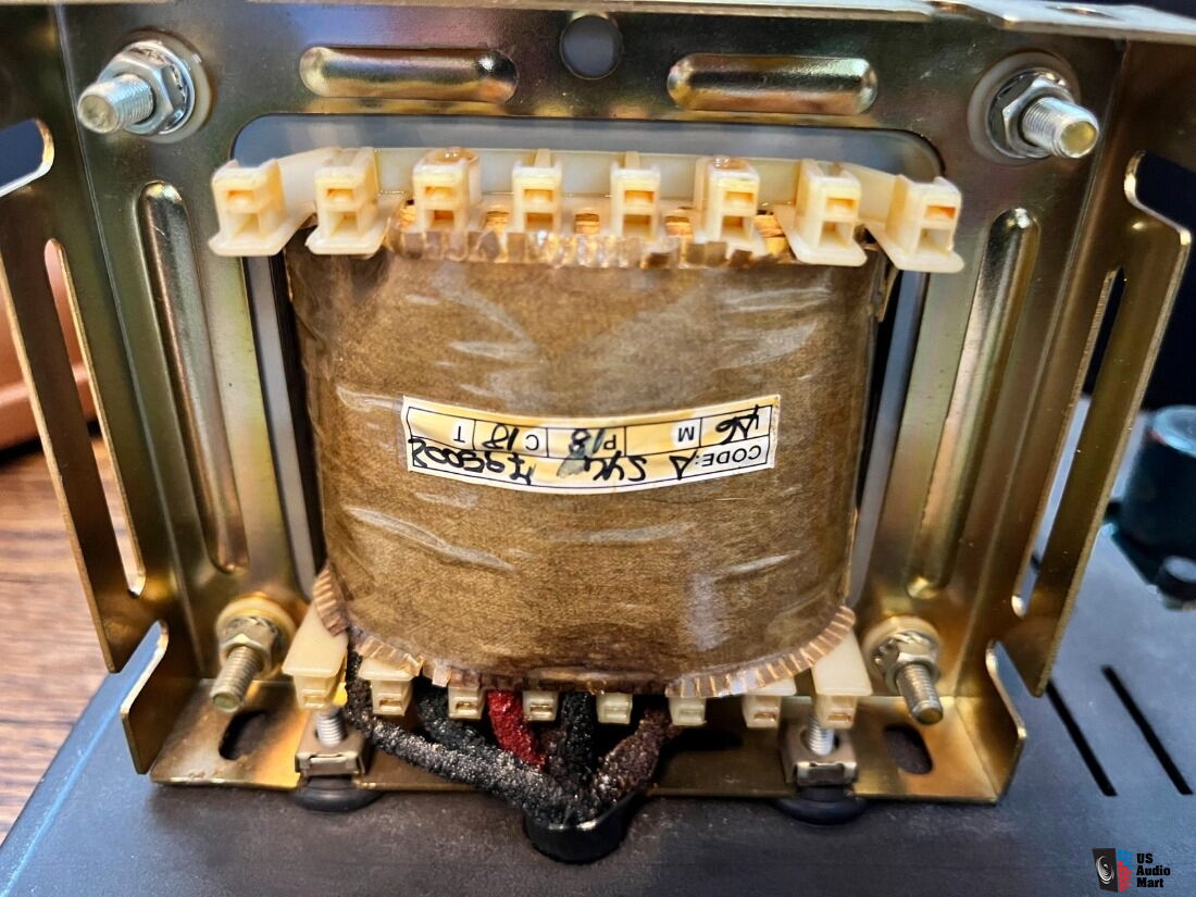Unison Research Simply Four and Simply Phono Integrated Tube Amplifier ...