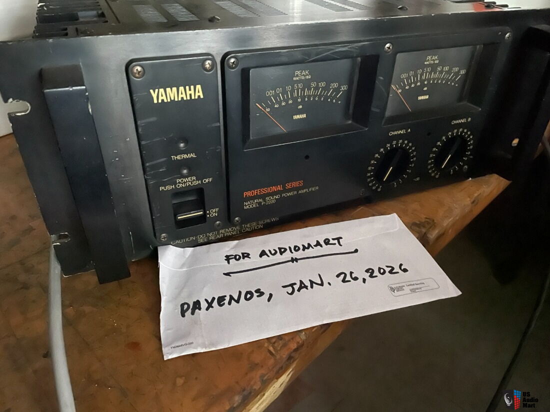 Yamaha P2200 Amplifier + (2) Q1027 Professional Series Vintage 1970s Hi ...
