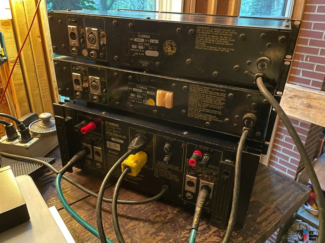 Yamaha P2200 Amplifier + (2) Q1027 Professional Series Vintage 1970s Hi ...