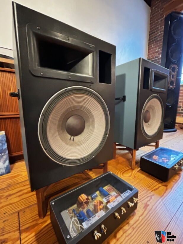 PI Horn Speakers by Wayne Parnham, The 4-PI, A DIY Masterpiece Photo ...