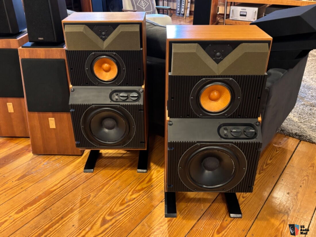 B&W DM6... Curious Little Devils! Photo #6051898 - US Audio Mart