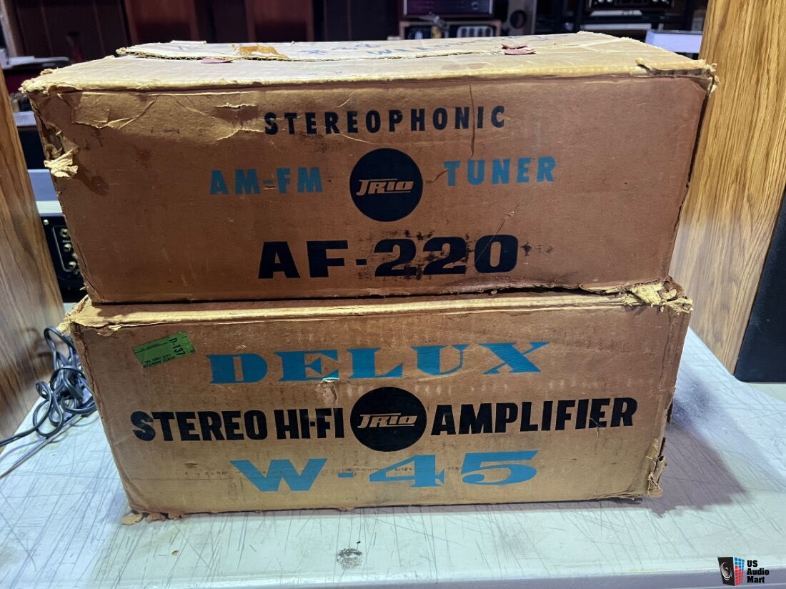 Trio Kenwood W-45 Amp & Matching AF-220 Tuner, Working But Read ...