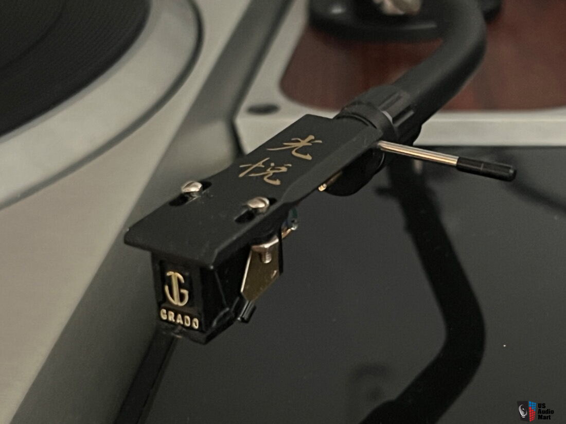 Technics SP10 MK 2 turntable with grado gold cartridge Photo #6053977 ...