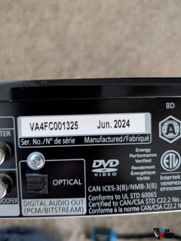 Panasonic DP-U820 4K UHD ATMOS Disc Player Photo #6055450 - US Audio Mart
