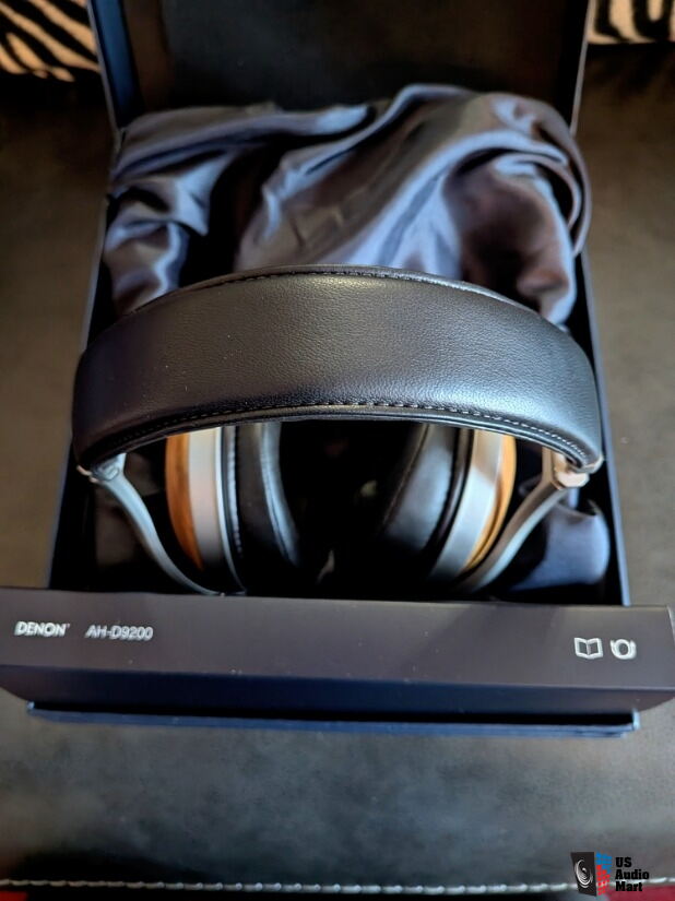 Denon AH-D9200 Flagship - Like New - Warranty Photo #6055847 - US Audio ...