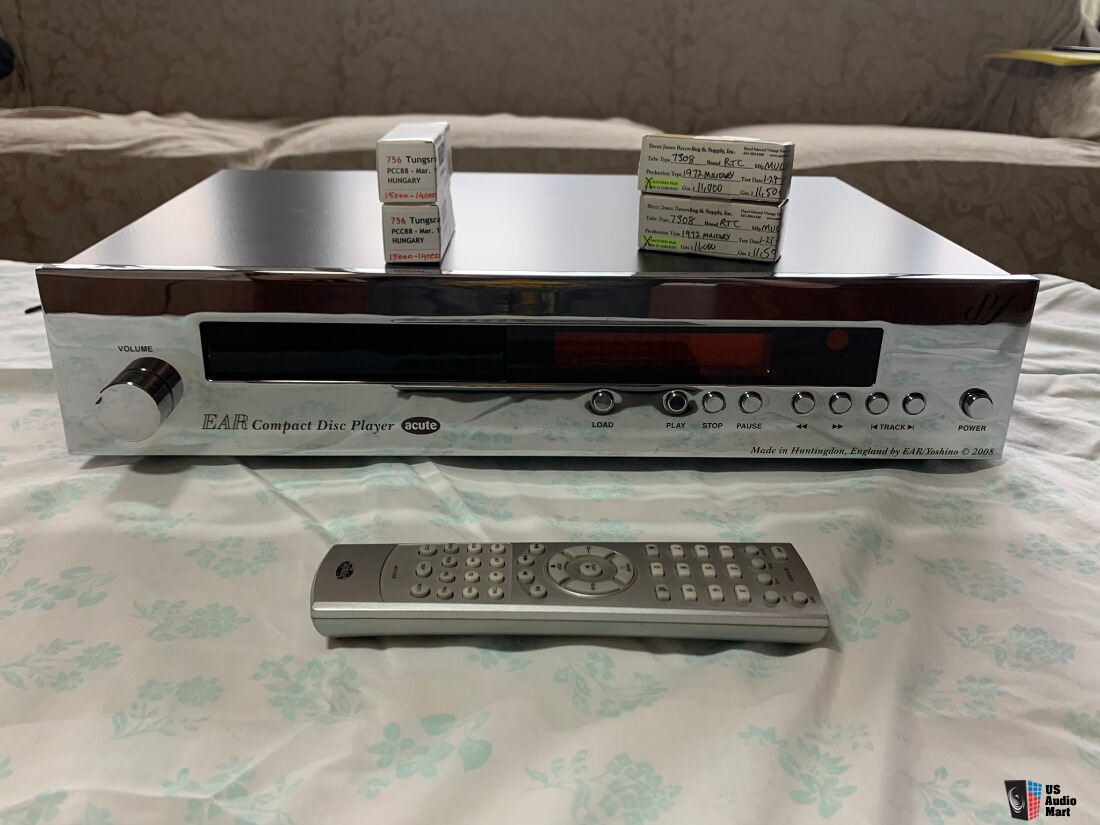 EAR Acute Tubed CD Player with Remote Photo #6056360 - US Audio Mart