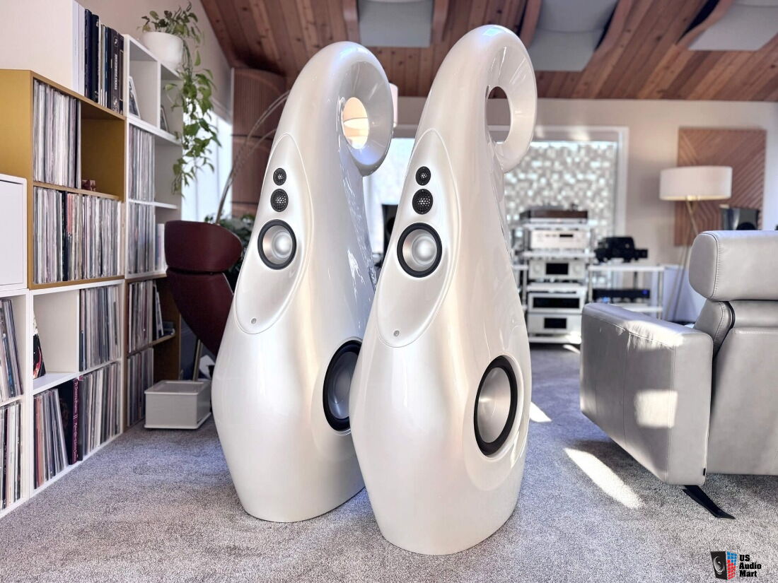 Vivid Audio Giya G1 Spirit Loudspeakers - Free Freight to CONUS Photo ...