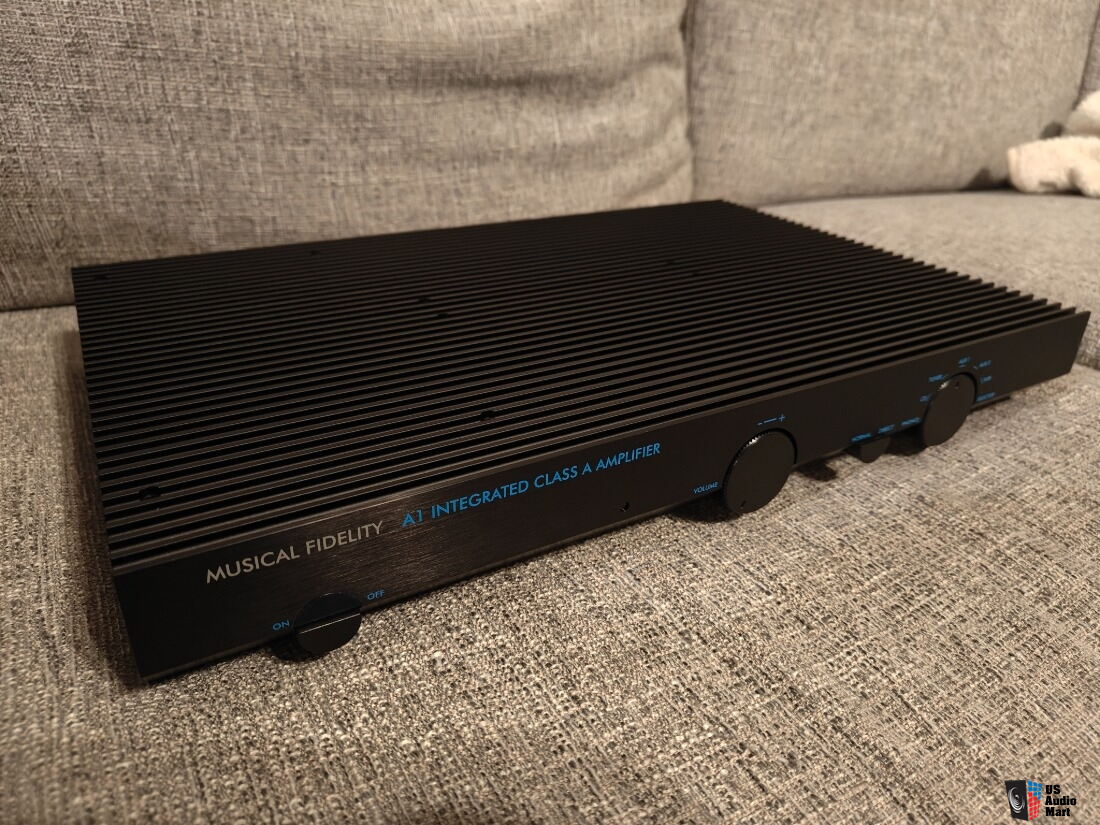 Musical fidelity A1 class A integrated amplifier Photo #6059275 - US ...