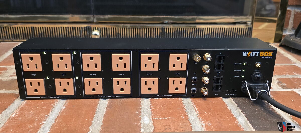 WattBox WB-600-SVCE-12 and WattBox WB-600-FP Power Conditioner and Face ...
