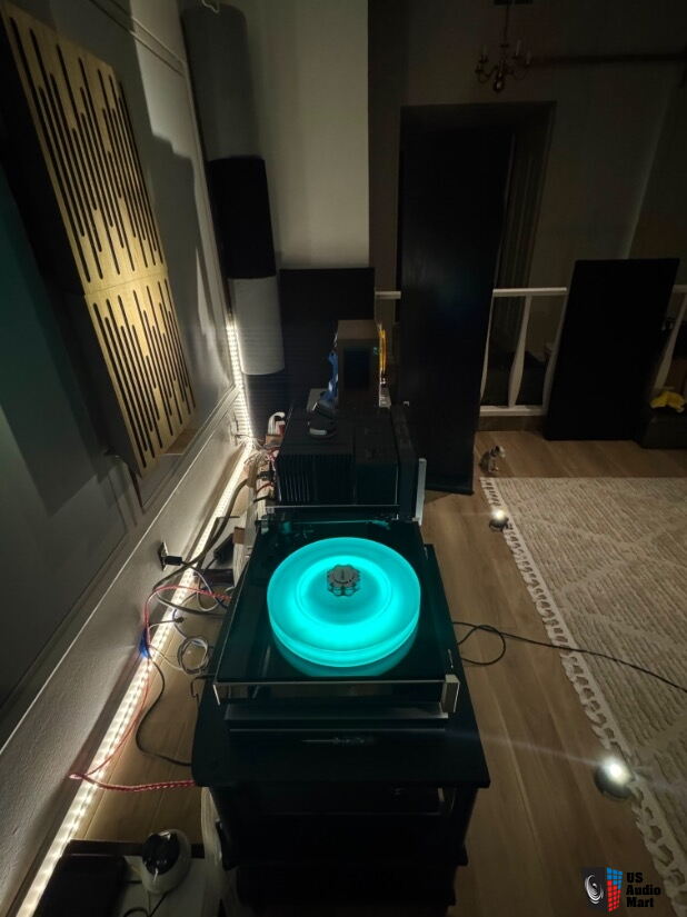 Mcintosh MT5 Precision Turntable Photo #6062498 - US Audio Mart