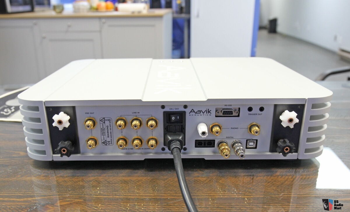 Aavik U-150 Integrated Amplifier with optional DAC and MC Phono Stage ...