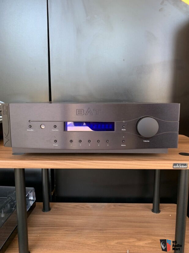 BAT VK-90 Vacuum Tube Preamplifier Photo #6067119 - US Audio Mart