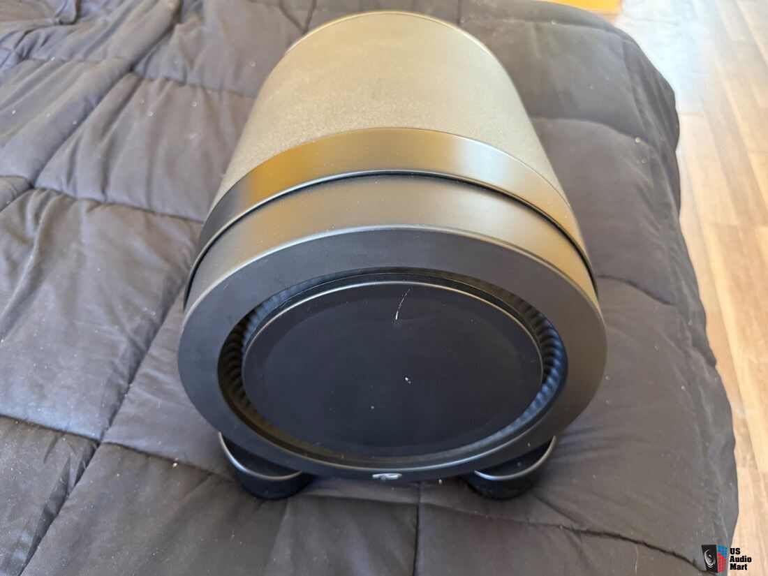 Paradigm Seismic 110 Subwoofer - 850/1700 watts Photo #6068025 - US ...