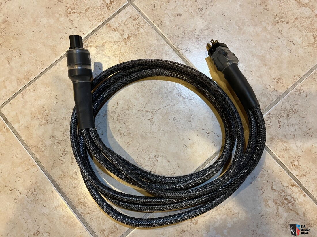 Virtual Dynamics Master Series 1.5m Power Cord Photo #6068356 - US ...