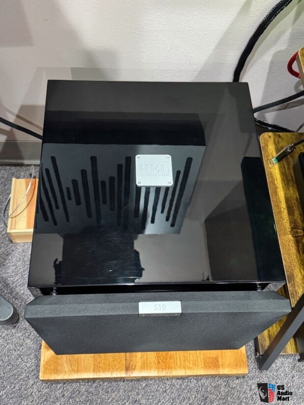 REL S510 (S/510) Subwoofer - Black Photo #6068457 - US Audio Mart