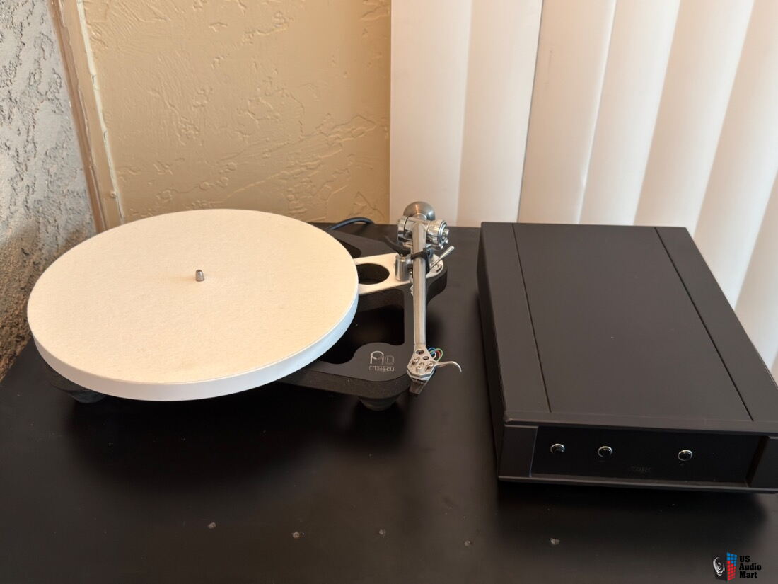 Rega P10 turntable with Apheta 3 cartridge Planar table like new Photo ...