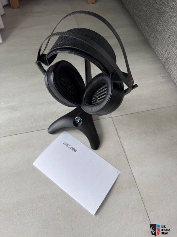 Meze Elite Tungsten Headphones + Manta Stand - MINT / Boxed - Free ...