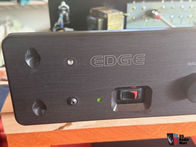 Edge Electronics Si-1 line stage pre Photo #6070944 - US Audio Mart